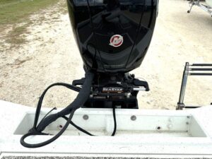 2021 20' LOWE 20 BAY - Premier Boating Centers