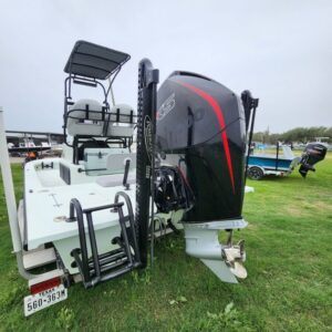 2022 24' MAJEK 24 REAPER - Premier Boating Centers