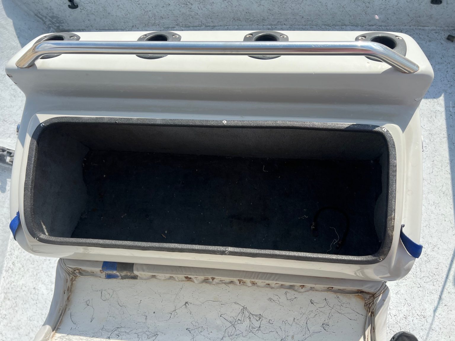 1998 22' BLUE WAVE 220 SUPER T - Premier Boating Centers