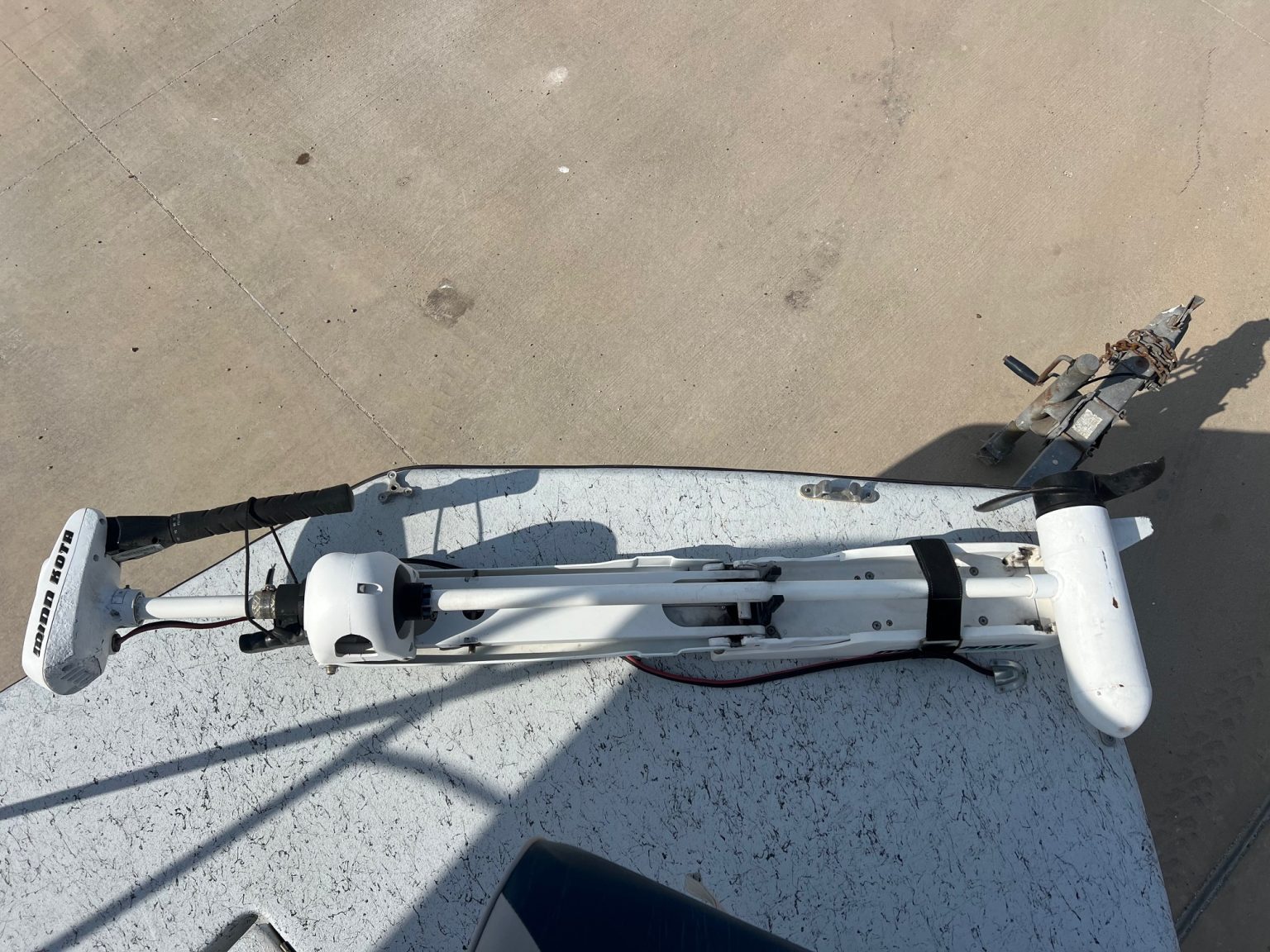 1998 22' BLUE WAVE 220 SUPER T - Premier Boating Centers