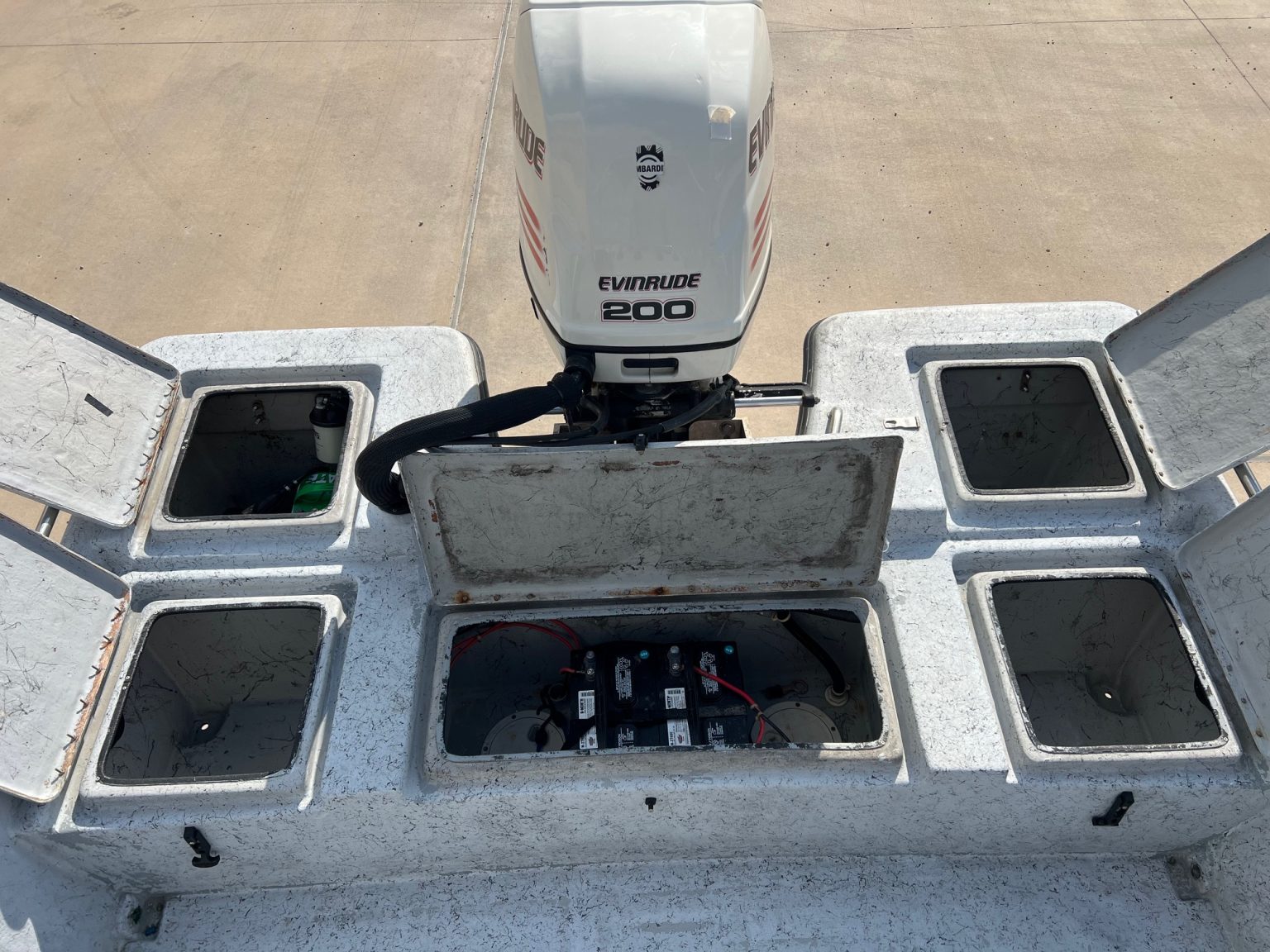 1998 22' BLUE WAVE 220 SUPER T - Premier Boating Centers