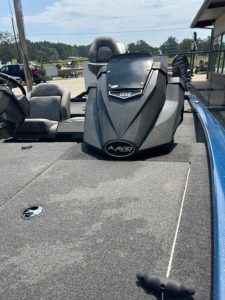 2023 19' AVID 19XB - Premier Boating Centers