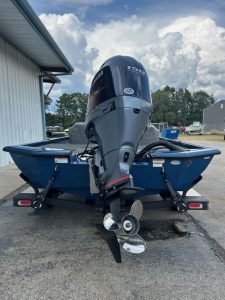 2023 19' AVID 19XB - Premier Boating Centers