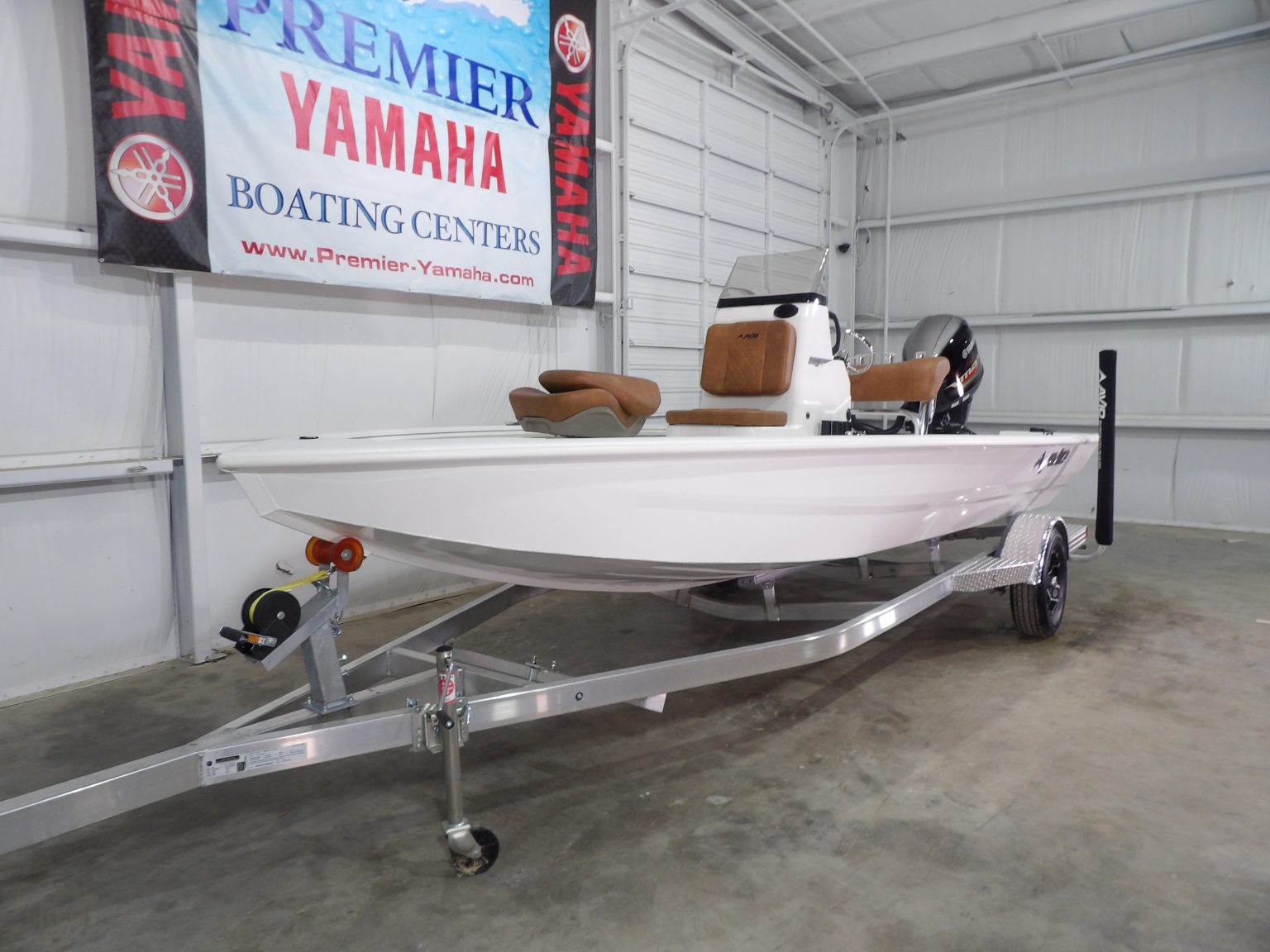 2025 19' AVID 19FSX - Premier Boating Centers $48,995 WS-177A