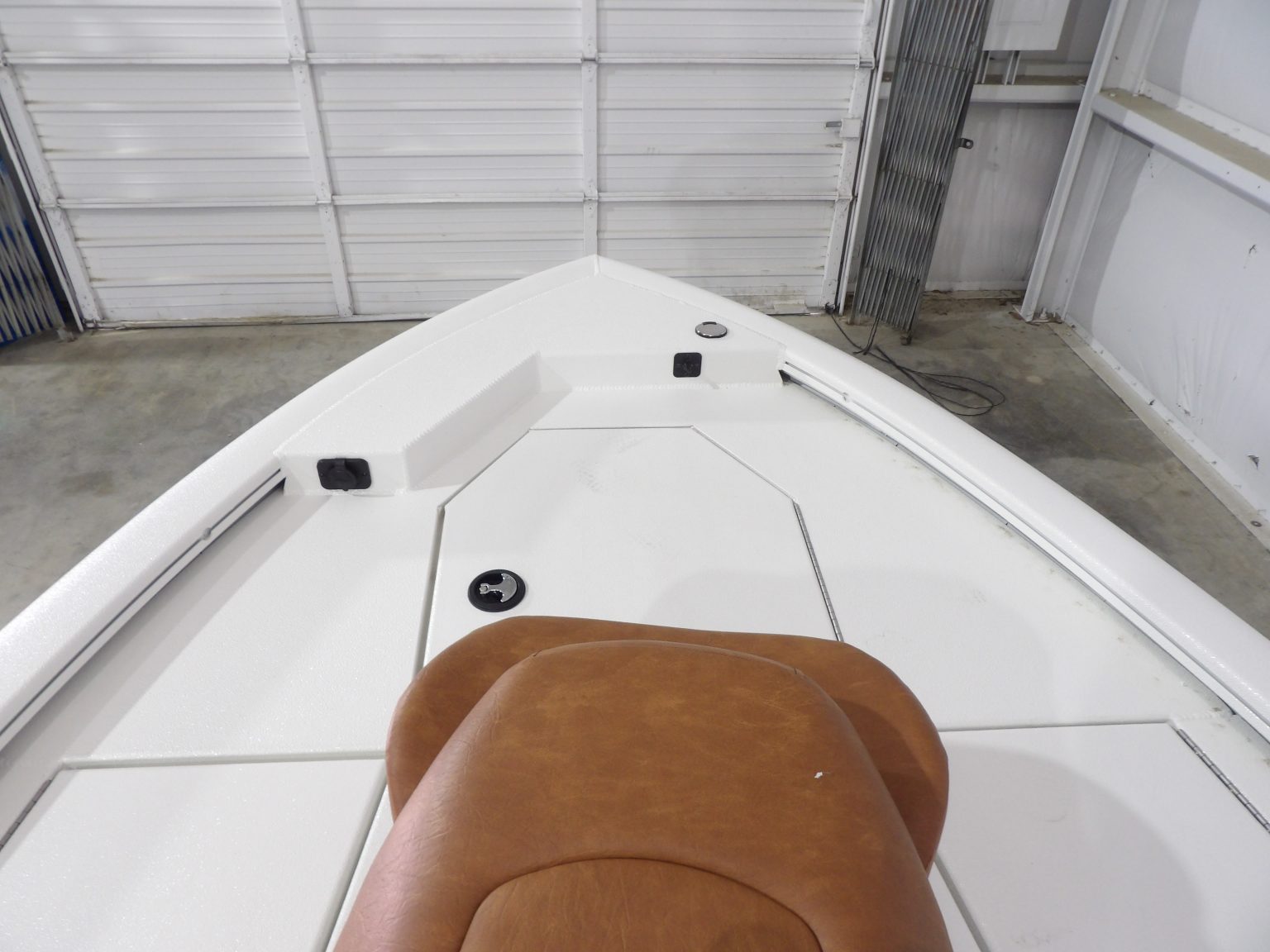 2025 19' AVID 19FSX - Premier Boating Centers $48,995 WS-177A