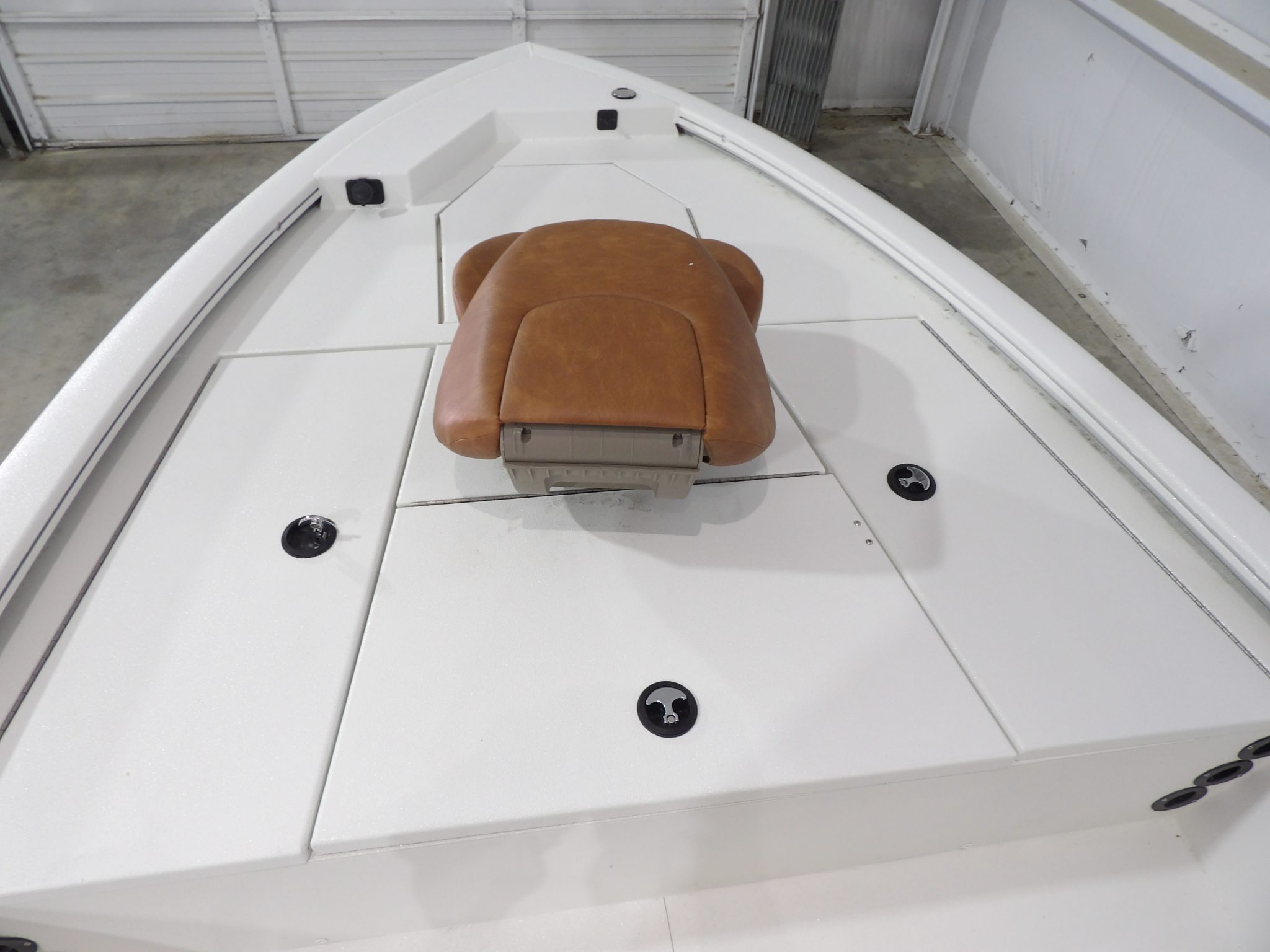 2025 19' AVID 19FSX - Premier Boating Centers $48,995 WS-177A