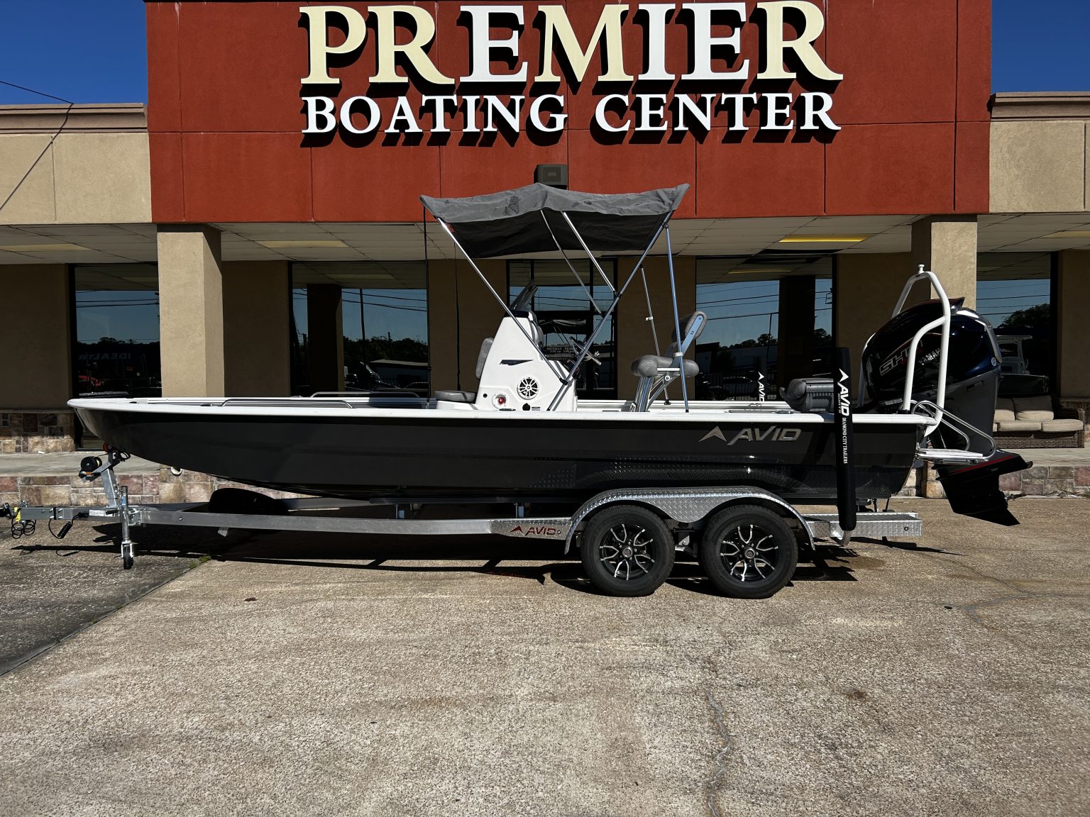 2025 23' AVID 23 FUSION - Premier Boating Centers