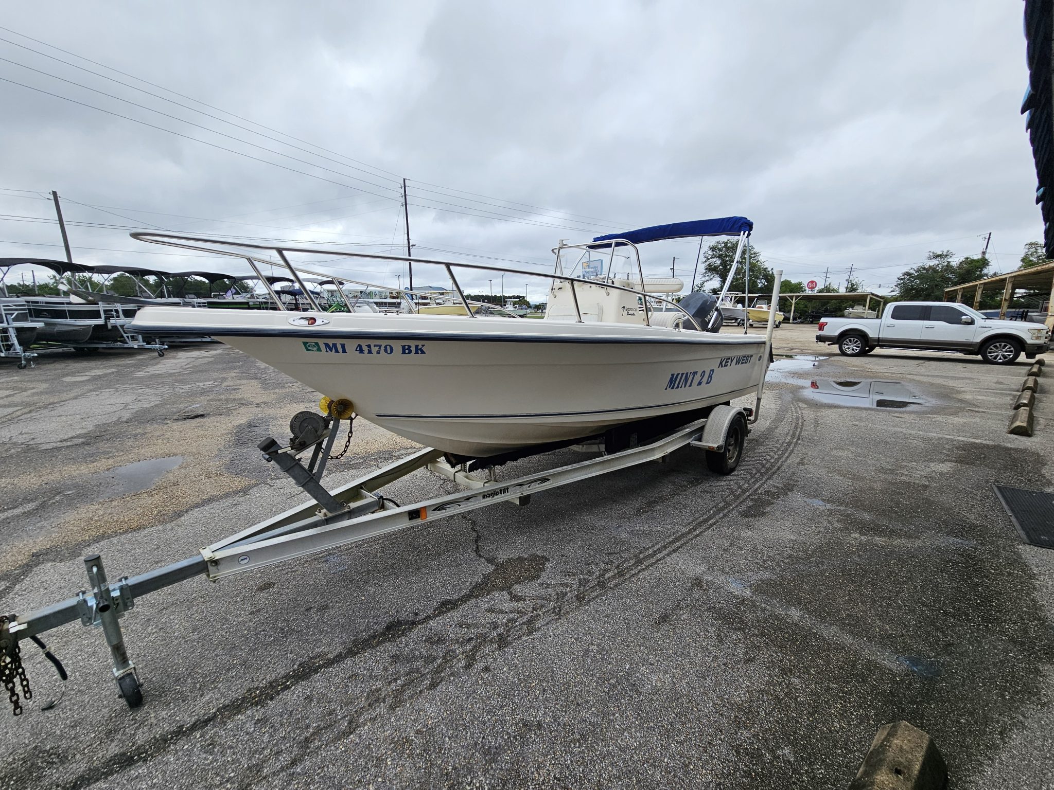 2005 20' KEY WEST 2020CC - Premier Boating Centers