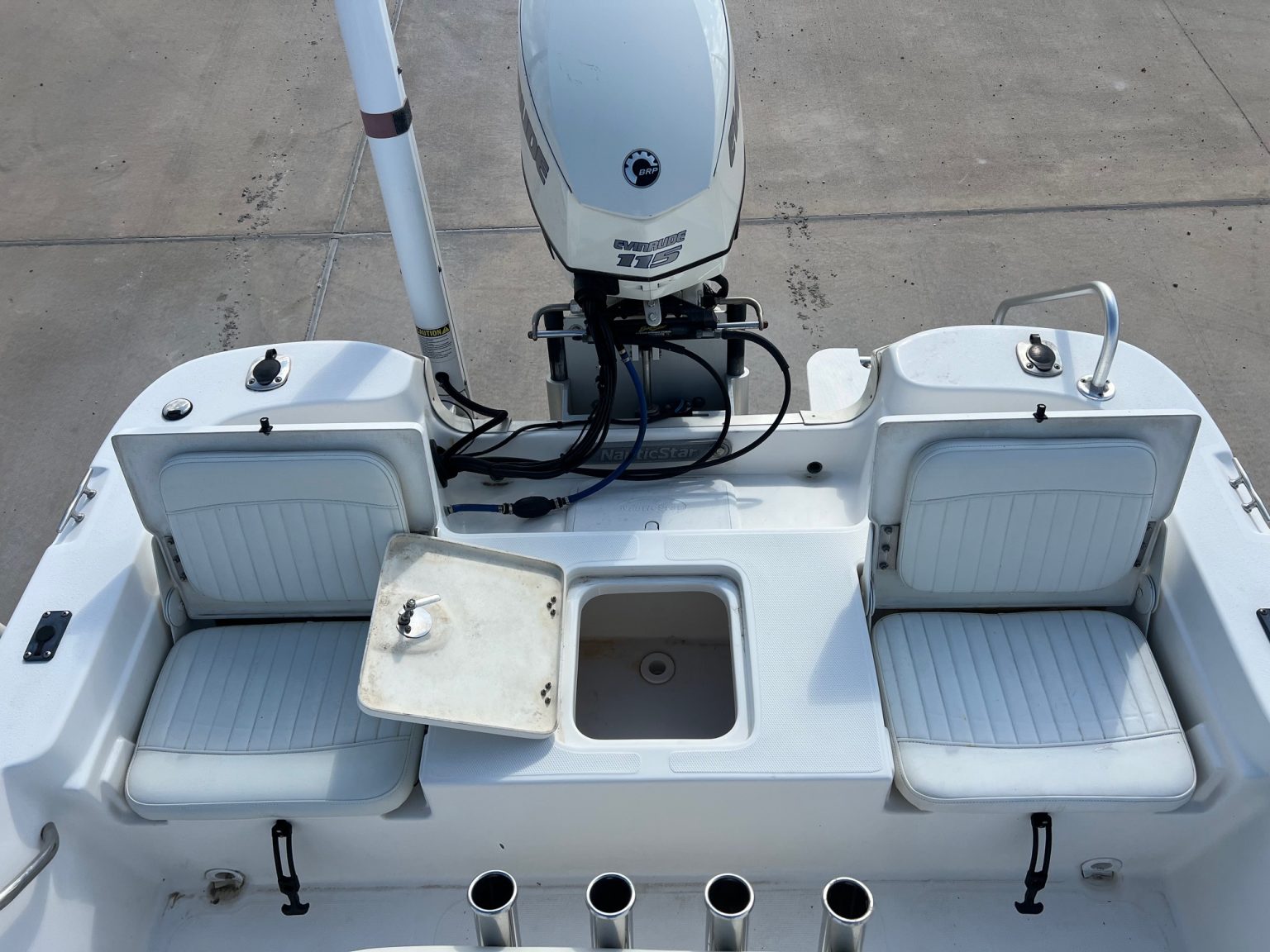 2009 18' NAUTIC STAR 1810 - Premier Boating Centers