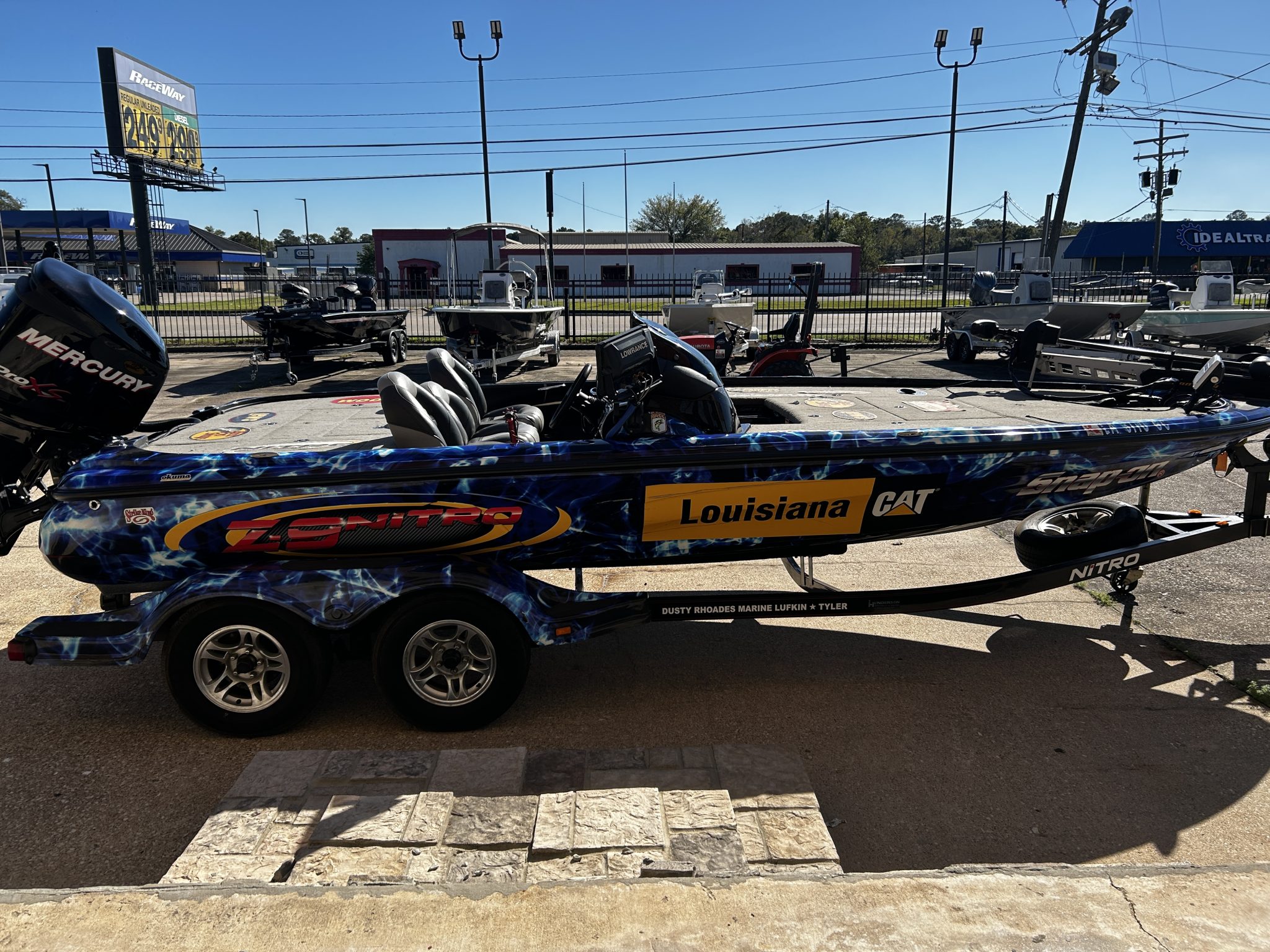 2011 20' NITRO Z9 - Premier Boating Centers