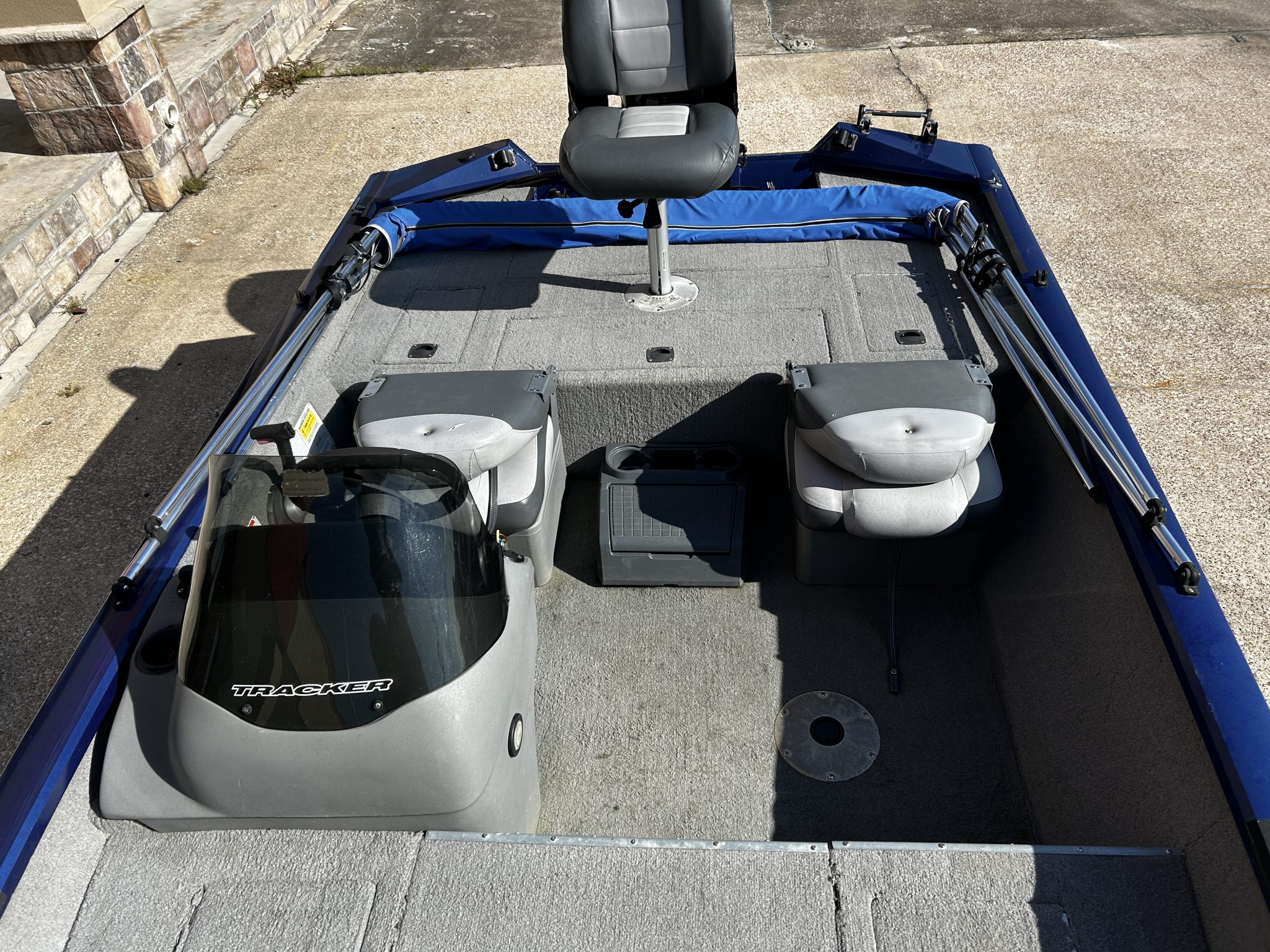 2013 17' TRACKER PT175TF - Premier Boating Centers