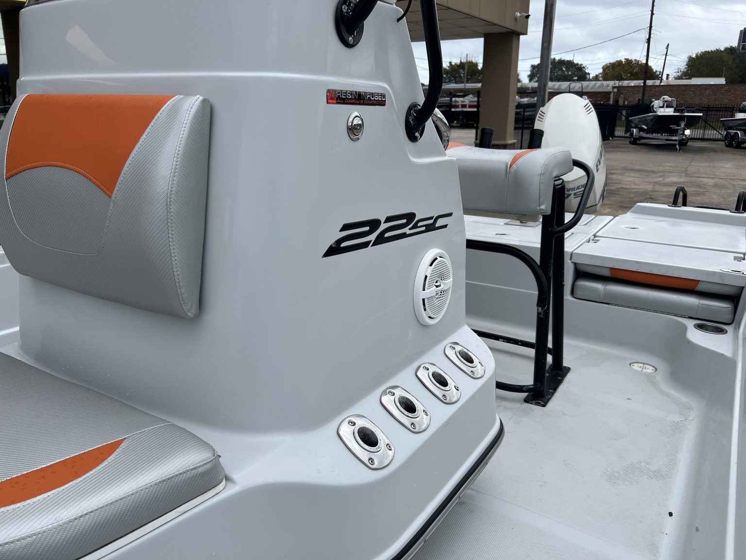 2014 22' EPIC 22SC - Premier Boating Centers $21,995 WS-096A