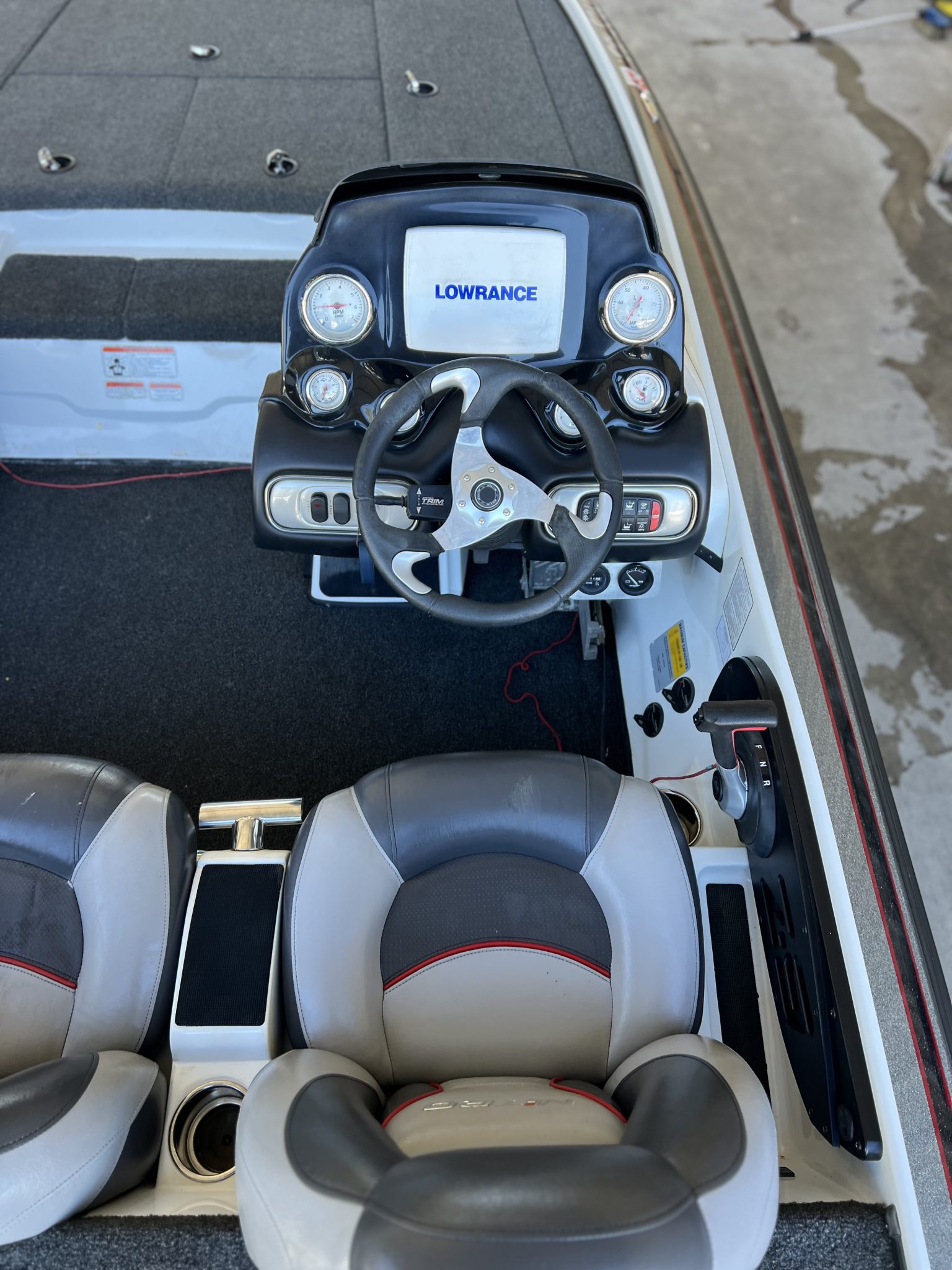 2014 20' NITRO Z9 - Premier Boating Centers