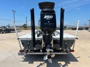 2015 23' HAYNIE 23 CAT - Premier Boating Centers