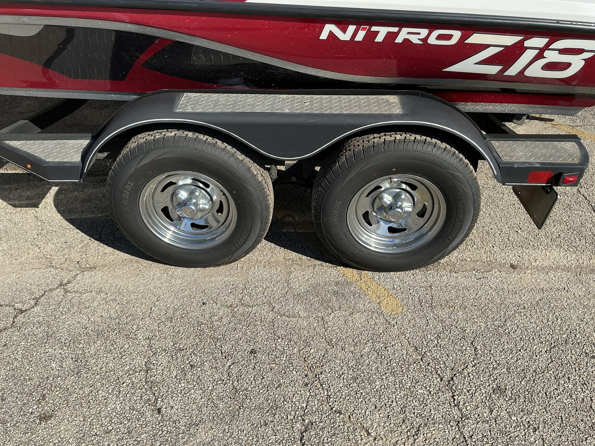 2019 18' NITRO Z18 - Premier Boating Centers $24,995 WS-103A