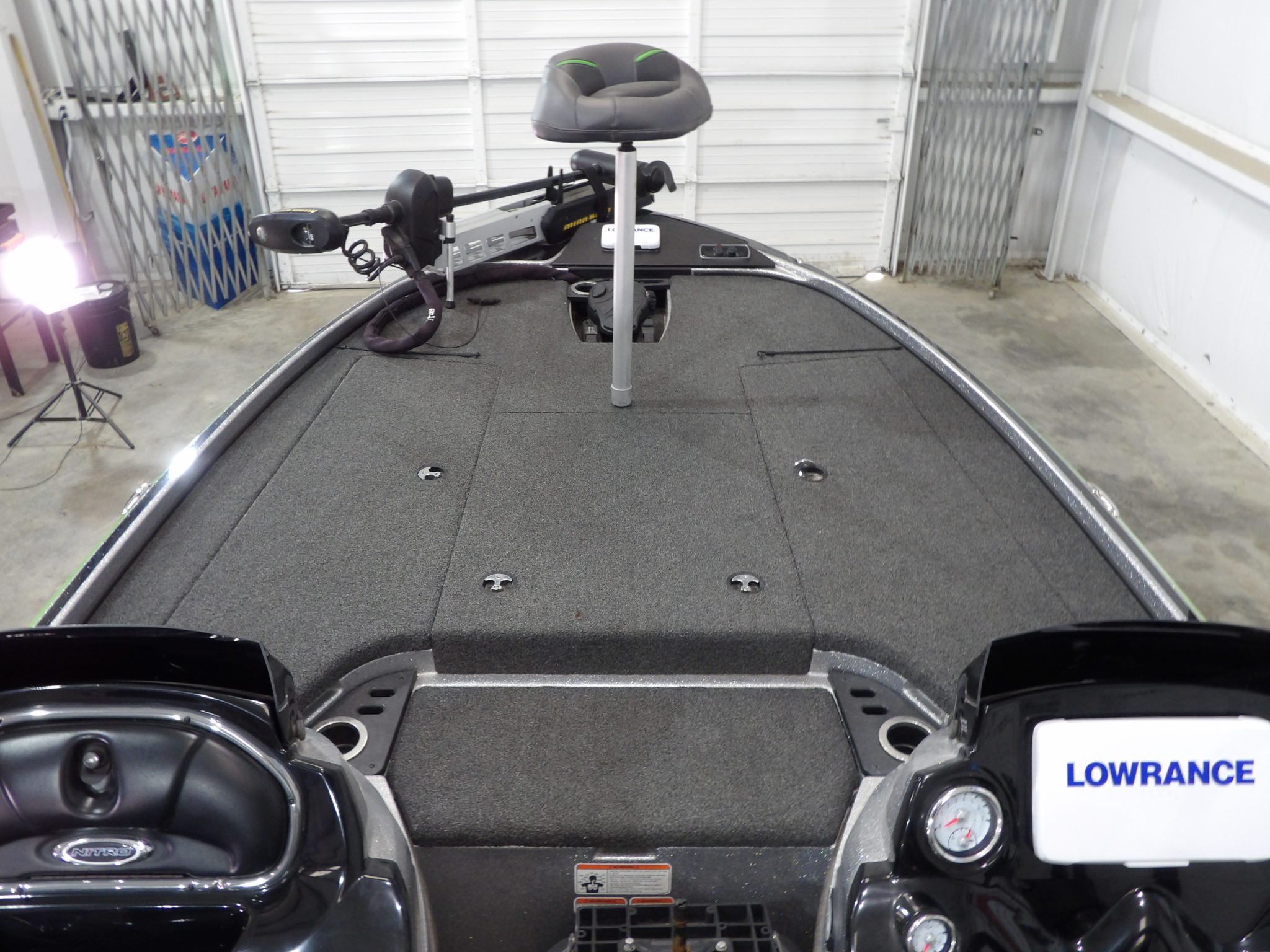 2019 18' NITRO Z18 - Premier Boating Centers