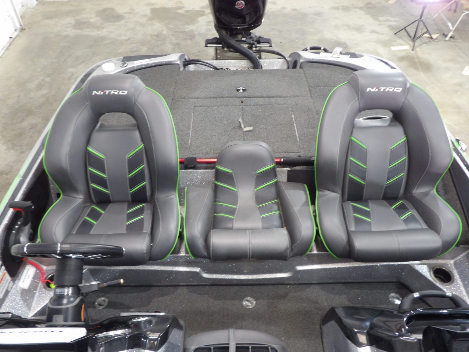 2019 18' NITRO Z18 - Premier Boating Centers