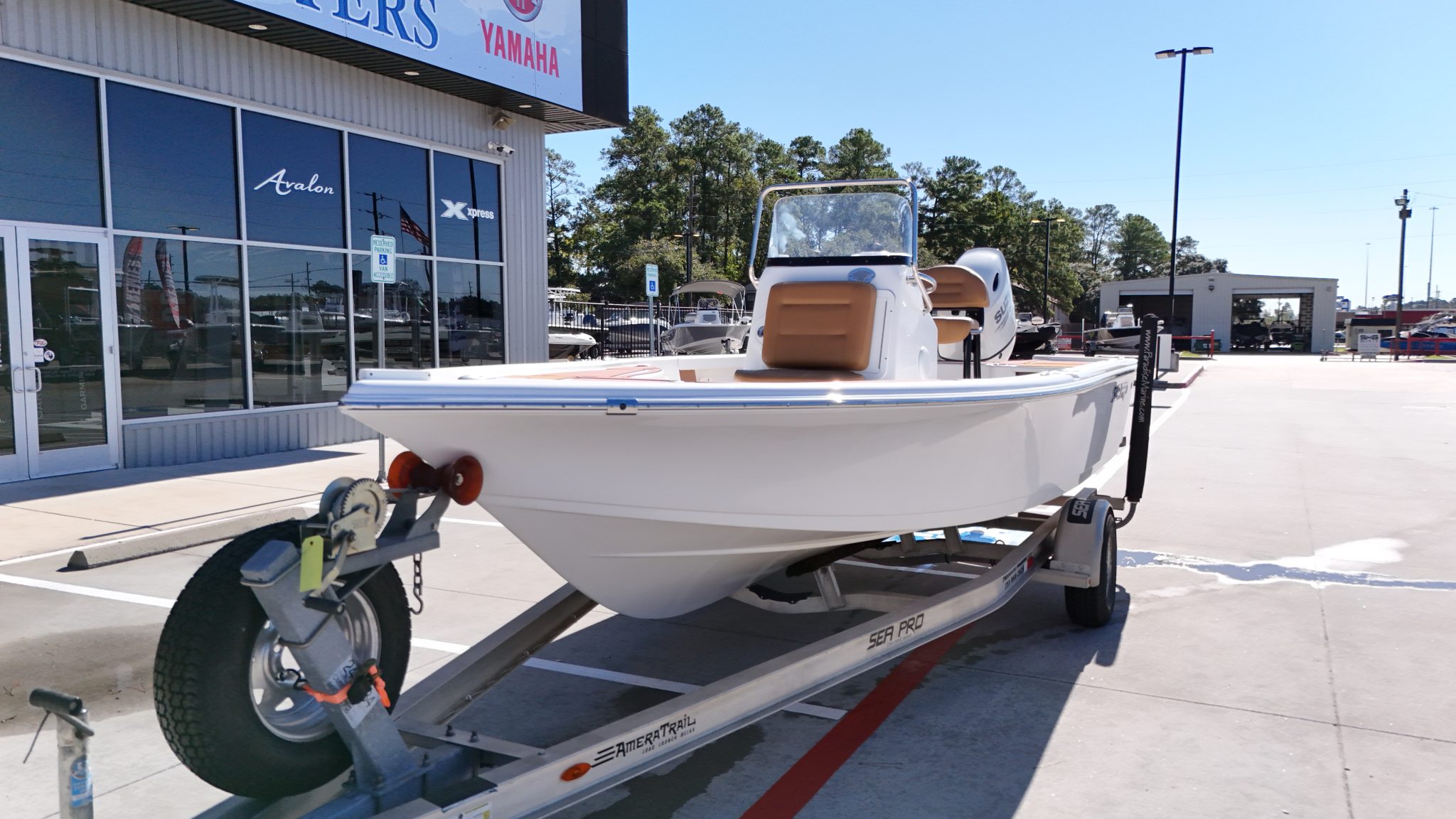 2020 20' SEA PRO 208 BAY - Premier Boating Centers