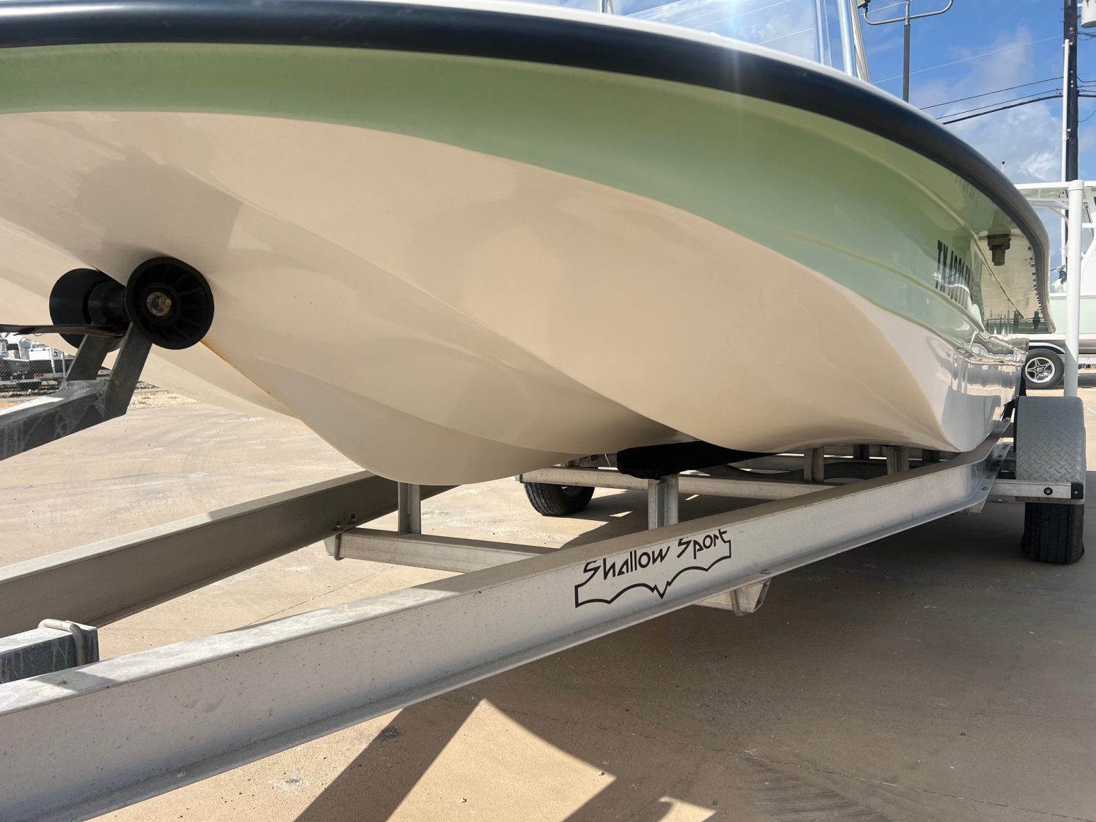 2020 18' SHALLOW SPORT SPORT 18 - Premier Boating Centers