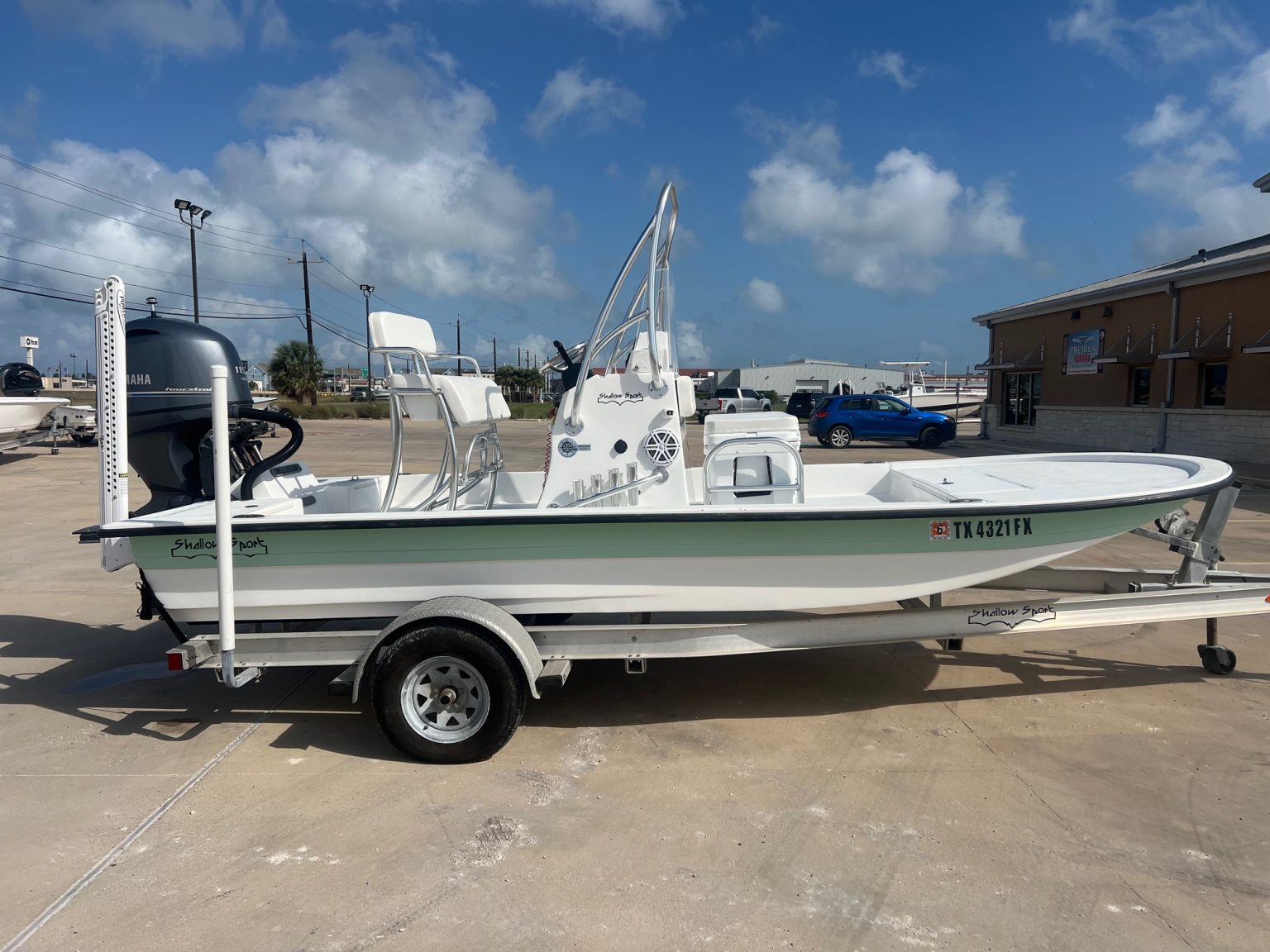 2020 18' SHALLOW SPORT SPORT 18 - Premier Boating Centers
