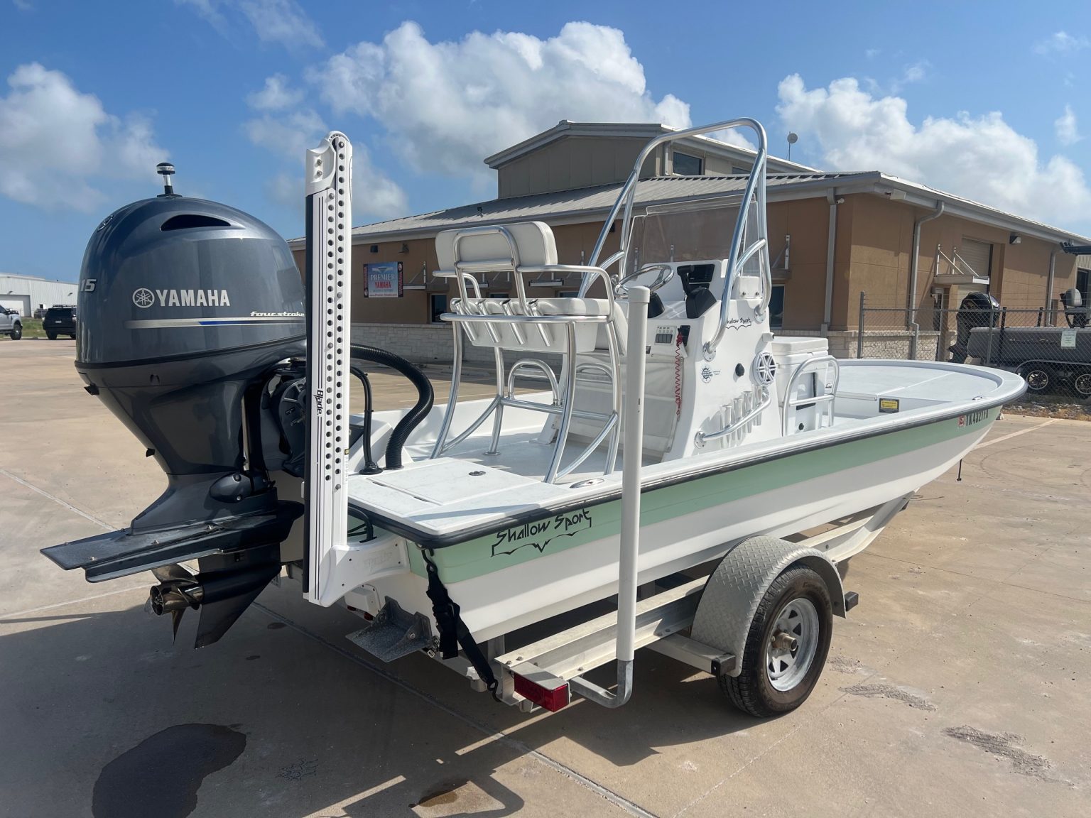 2020 18' SHALLOW SPORT SPORT 18 - Premier Boating Centers