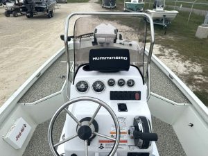 2021 20' LOWE 20 BAY - Premier Boating Centers