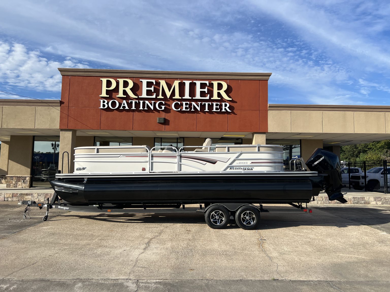 Pontoon for Sale - Premier Boating Centers