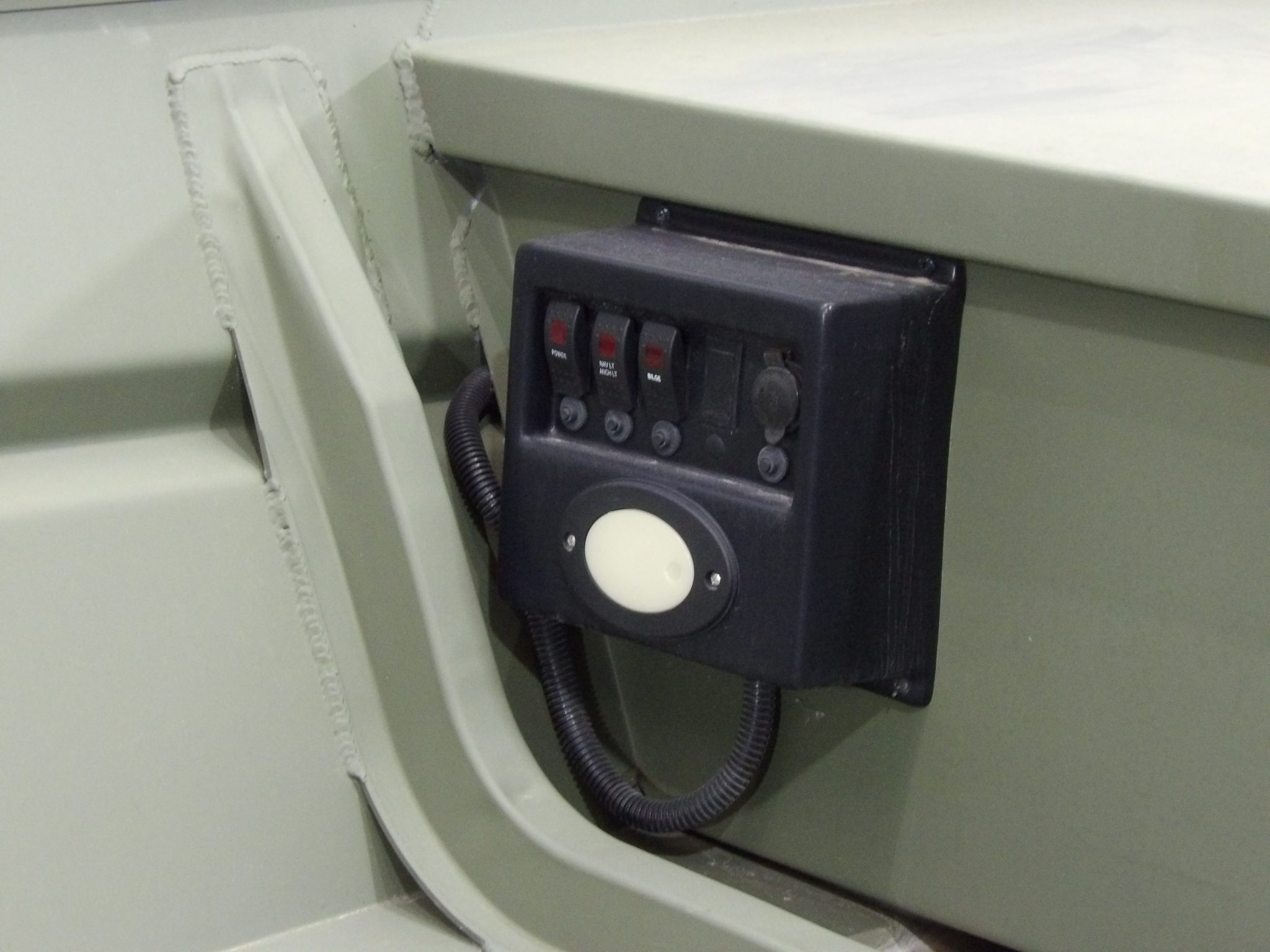 2023 14' SEAARK 1448 MV - Premier Boating Centers