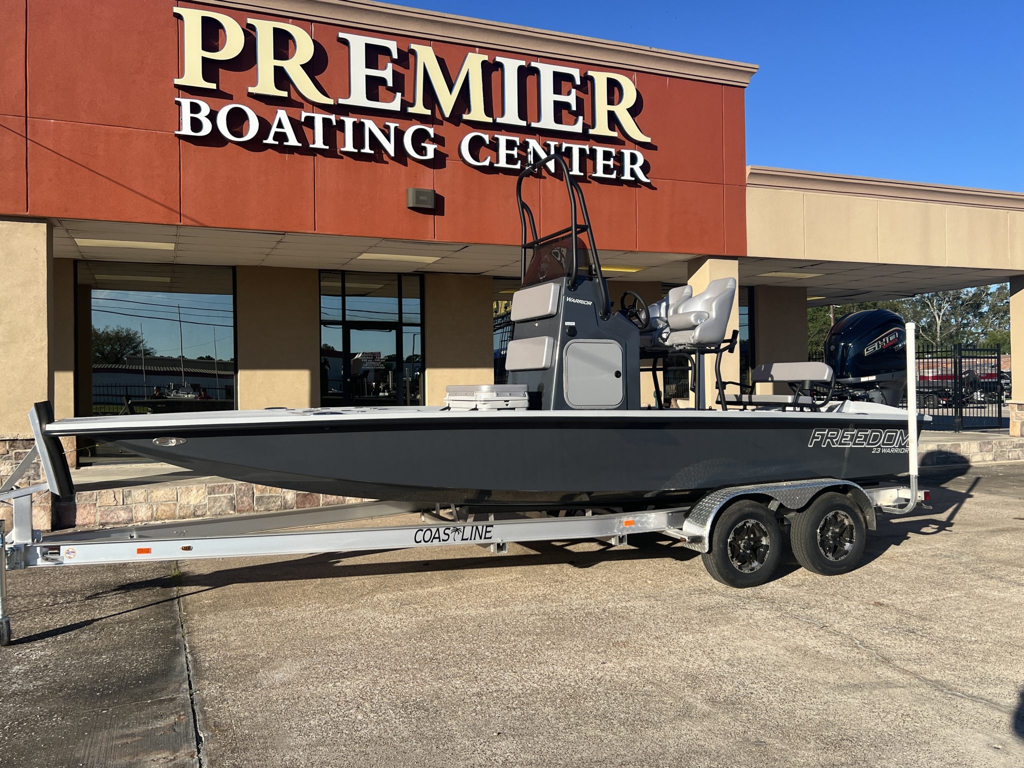 2025 23' FREEDOM WARRIOR 23 - Premier Boating Centers