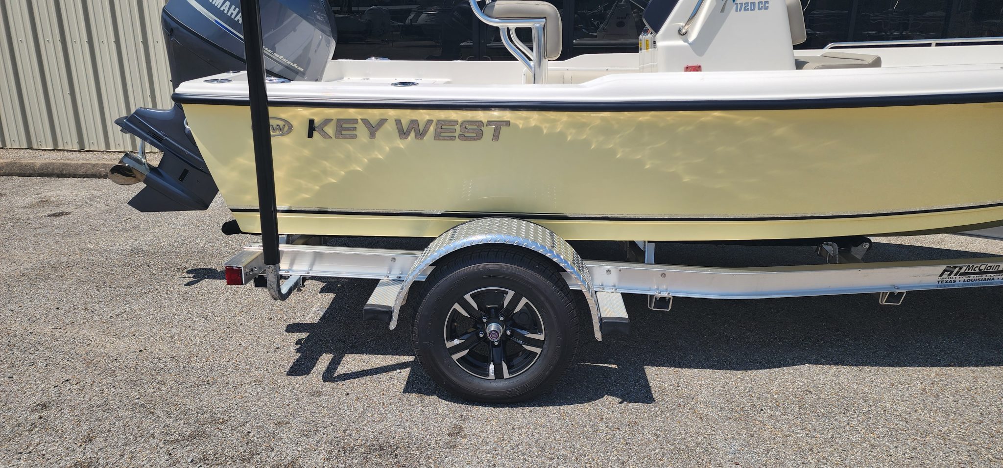 2024 17' KEY WEST 1720CC - Premier Boating Centers