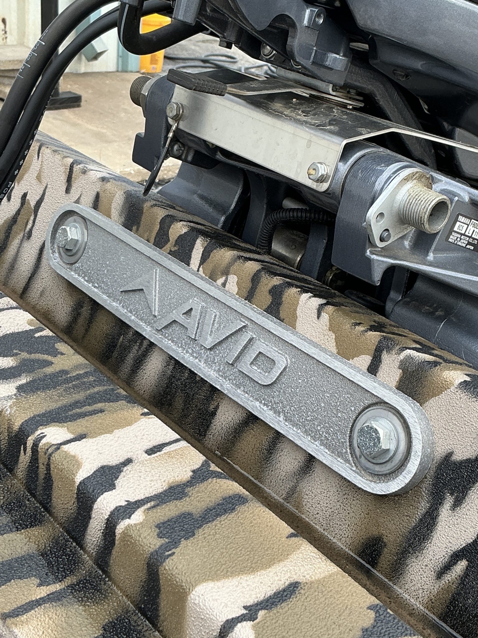 2025 16' AVID 16 COMMANDER - Premier Boating Centers