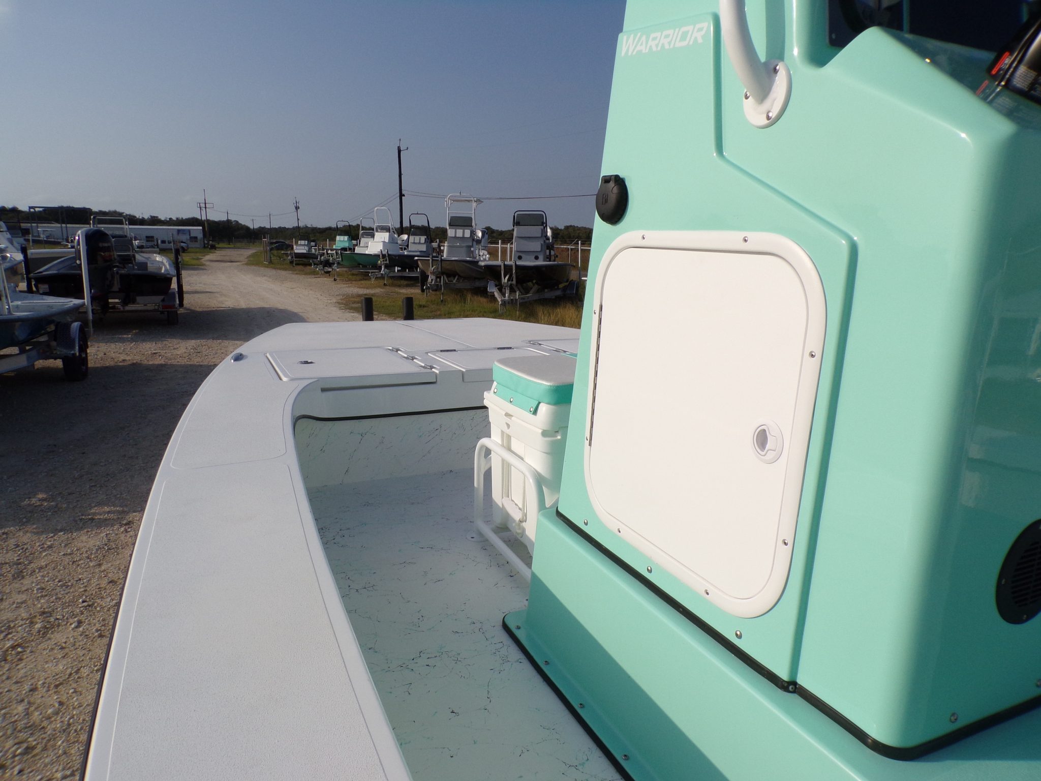 2025 23' FREEDOM WARRIOR 23 - Premier Boating Centers