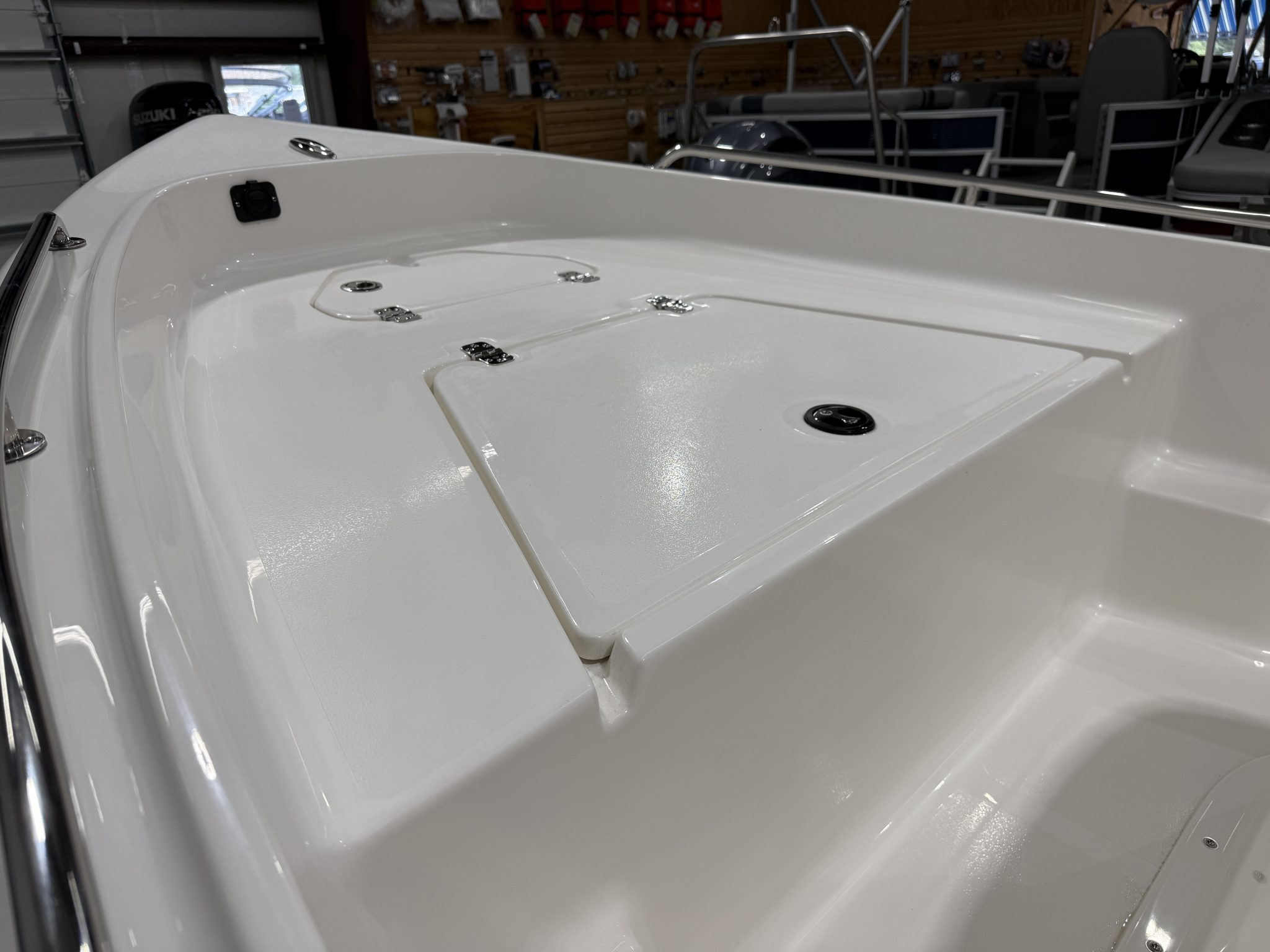 2025 17' KEY WEST 1720CC - Premier Boating Centers