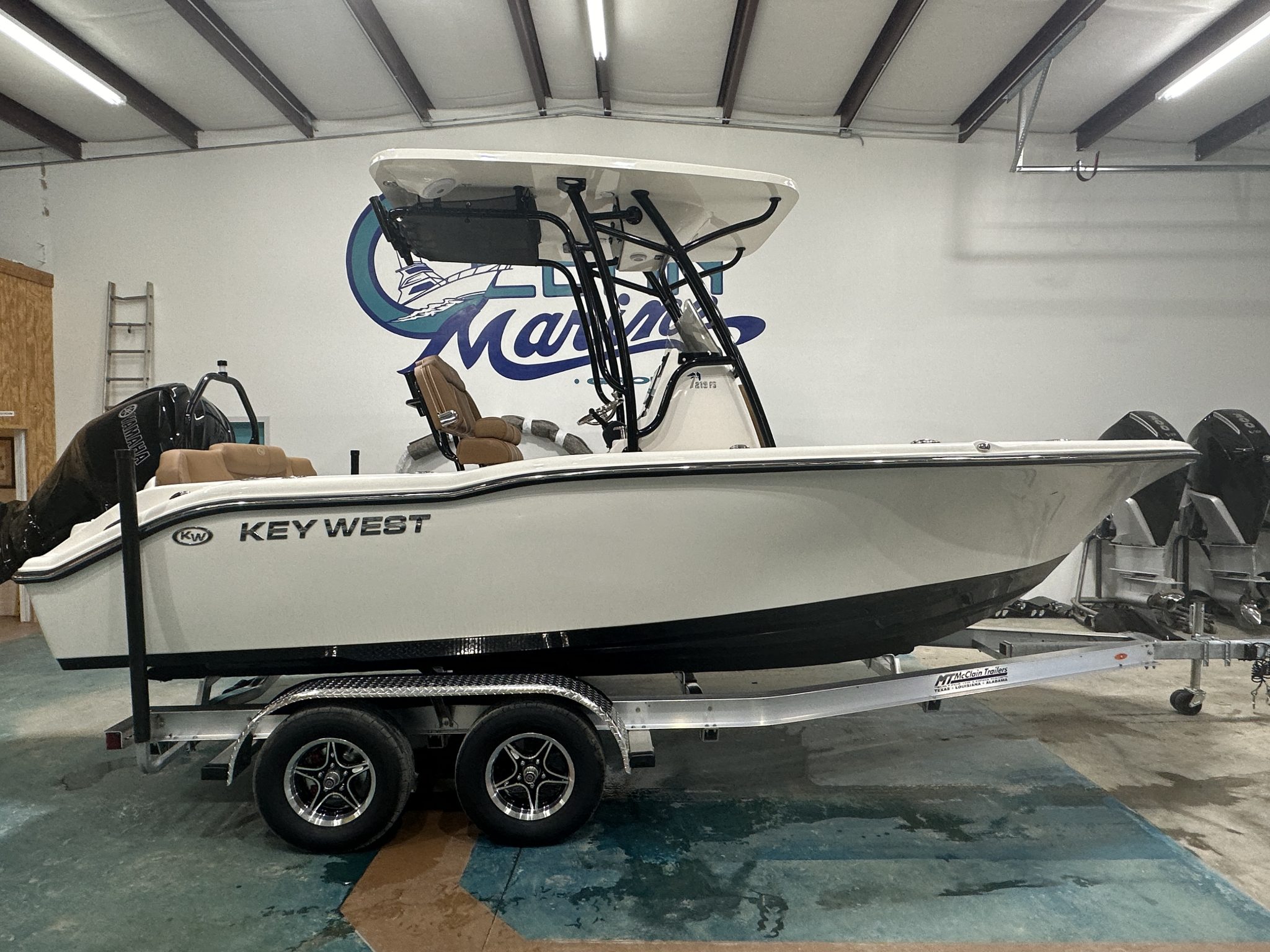 2025 21' KEY WEST 219FS - Premier Boating Centers