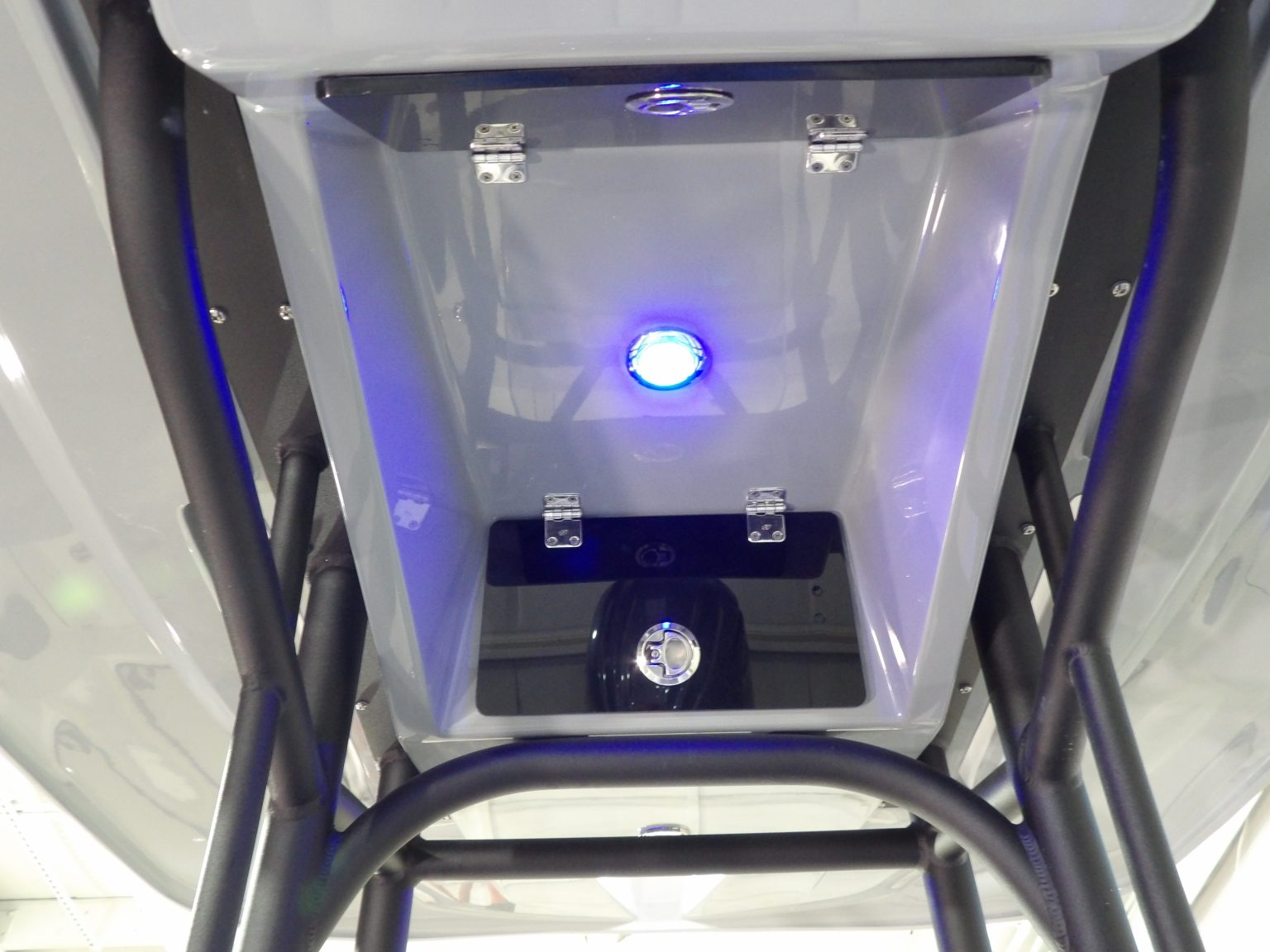 2025 25' PATHFINDER 2500 HYBRID - Premier Boating Centers