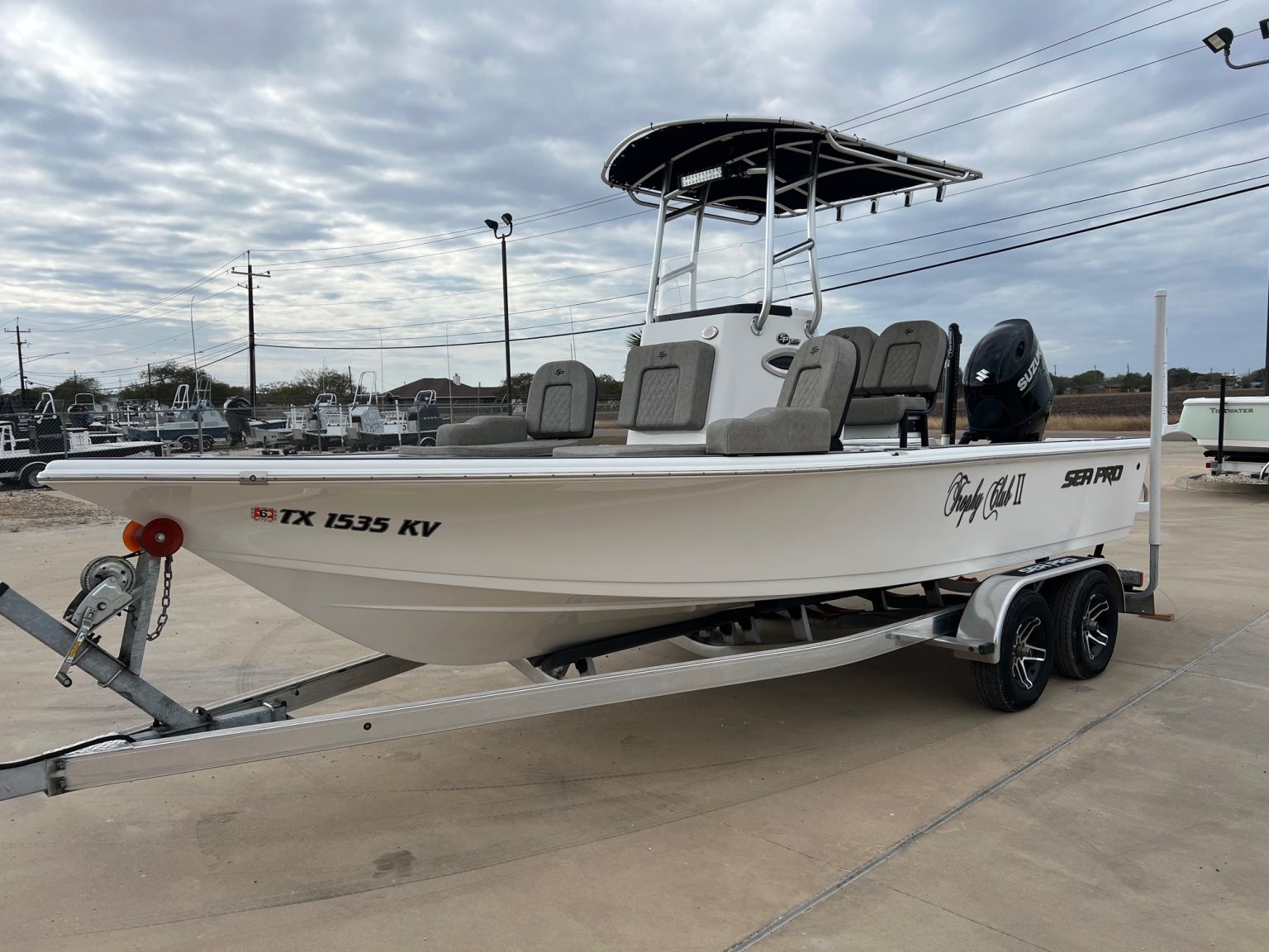 2025 20' SEA PRO 210 - Premier Boating Centers