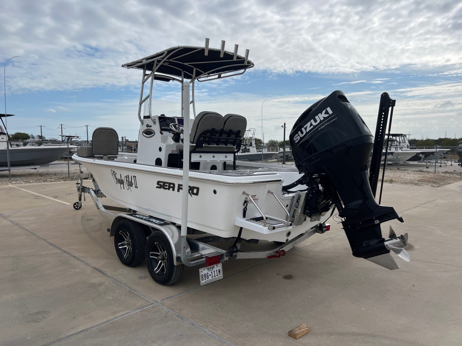 2025 20' SEA PRO 210 - Premier Boating Centers