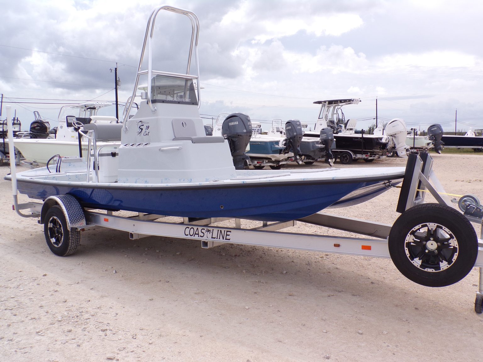 2025 19' SHOALWATER 19 CAT - Premier Boating Centers
