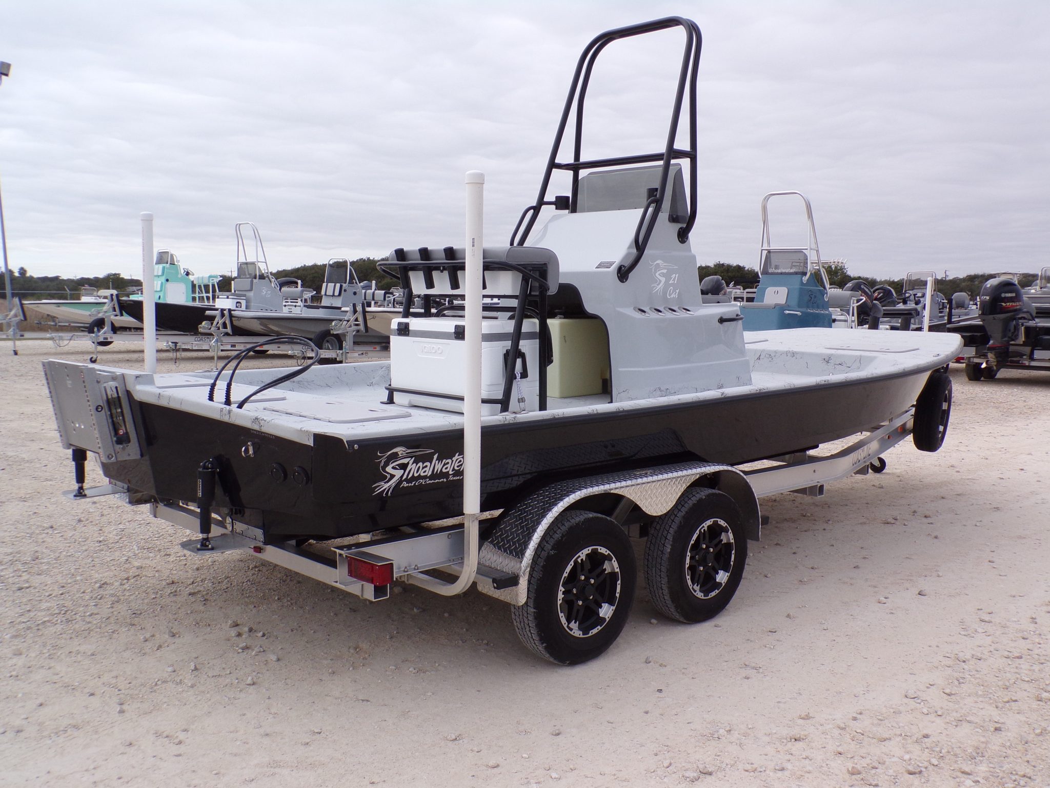 2025 21' SHOALWATER 21 CAT - Premier Boating Centers
