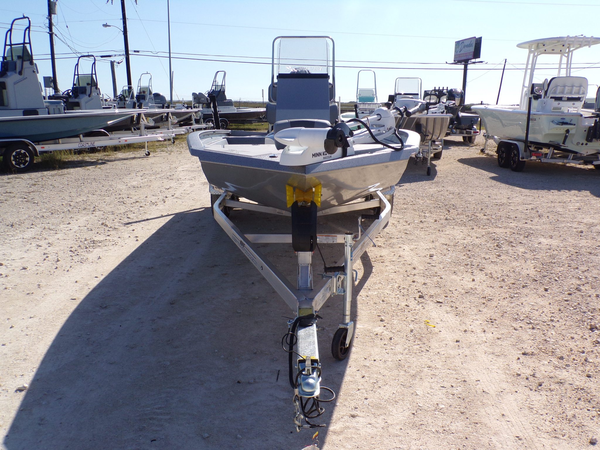 2025 21' XPRESS H210 BAY - Premier Boating Centers