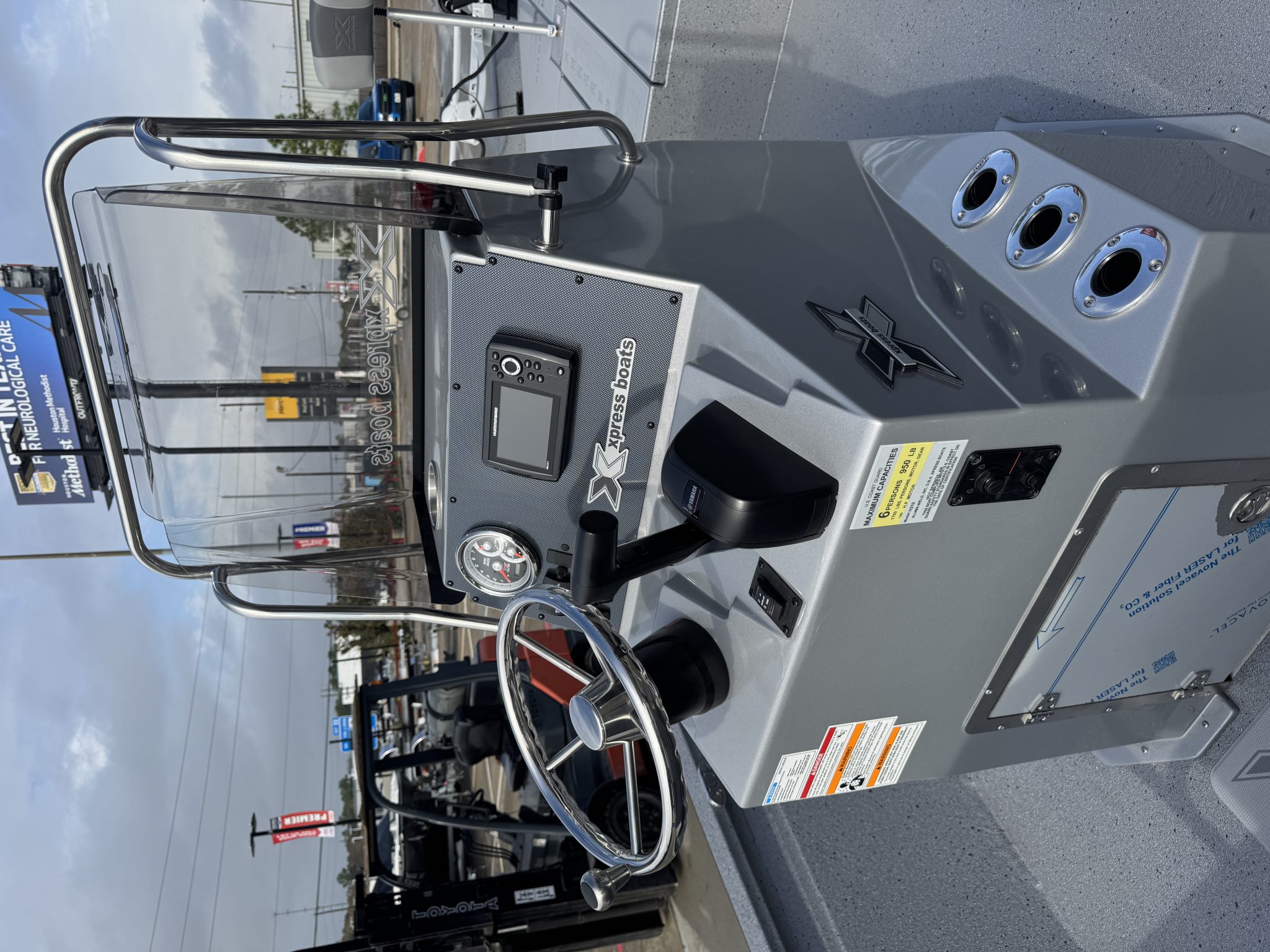 2025 21' XPRESS H210 BAY - Premier Boating Centers