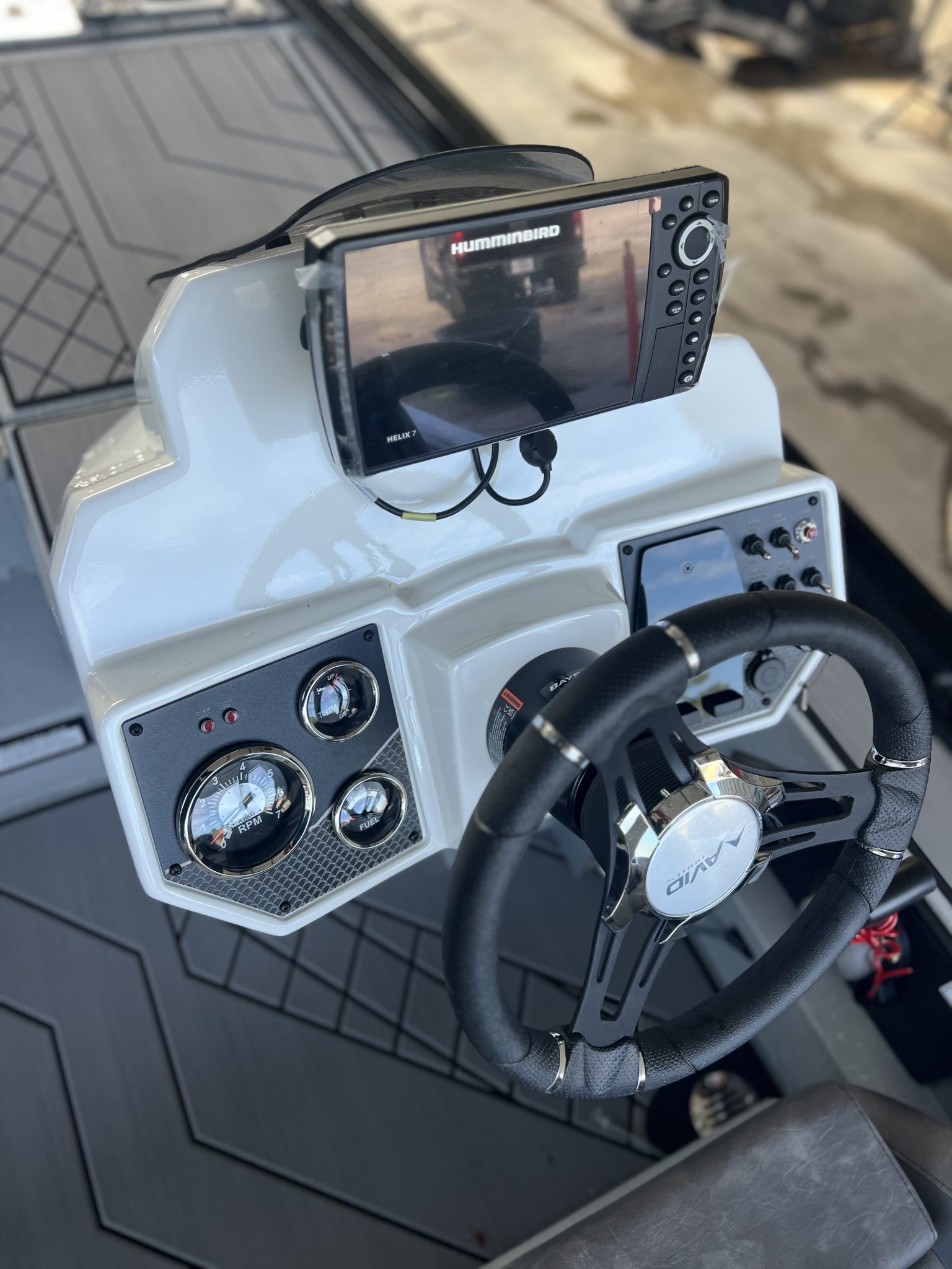 2025 18' AVID 18 VERTEX - Premier Boating Centers
