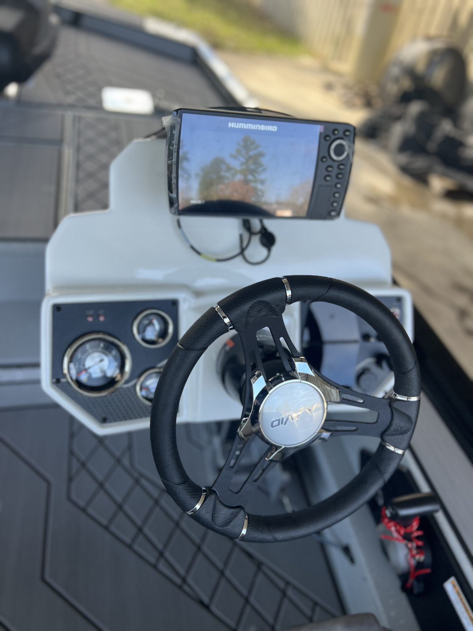 2025 18' AVID 18 VERTEX - Premier Boating Centers