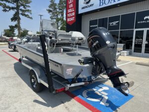 2025 20' XPRESS H20 BAY - Premier Boating Centers