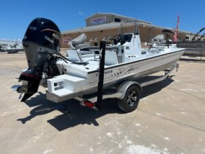 2025 20' XPRESS SW20B - Premier Boating Centers