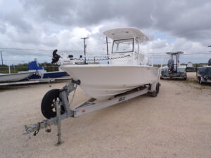 2021 26' SPORTSMAN MASTERS 267 - Premier Boating Centers