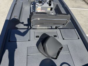 2026 20' XPRESS H20B - Premier Boating Centers